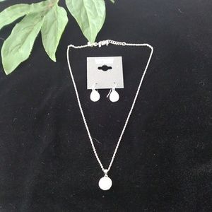 Express | Jewelry | Express 2 Piece Silver Jewelry Set Lovely Charm ...